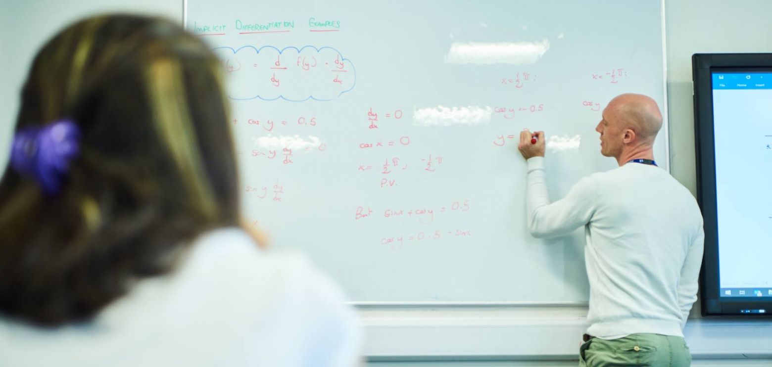 UK Admissions | Independent Sixth Form | DLD College London