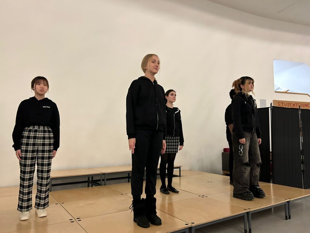 A-Level Devised Drama Performance | DLD College London