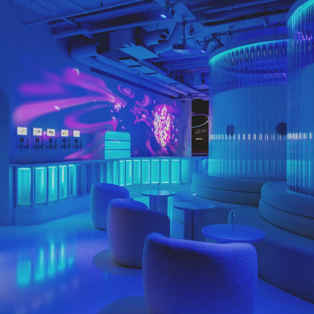 Year 9 at DLD College London | DLD College London