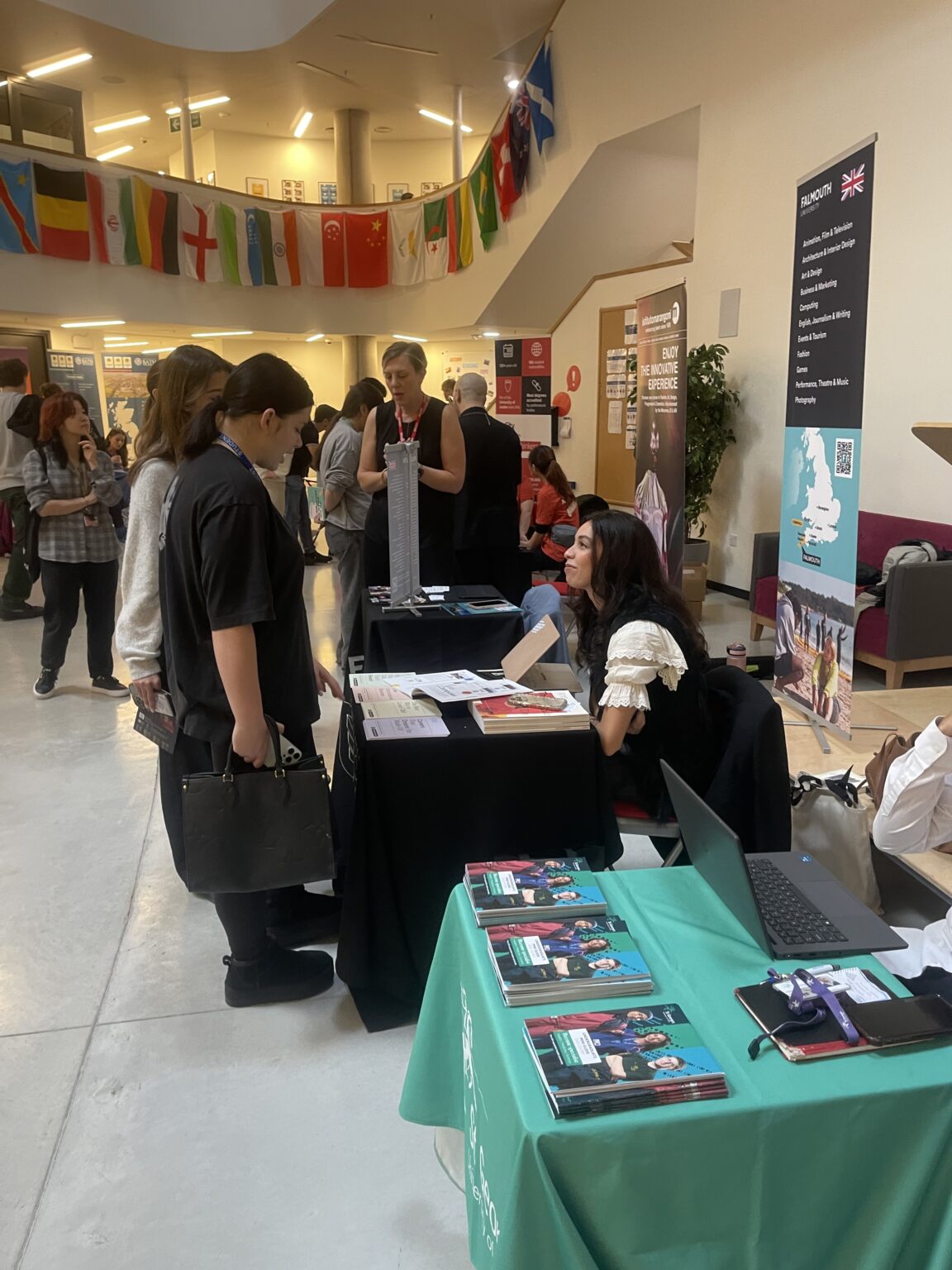 DLD Annual University Fair | DLD College London